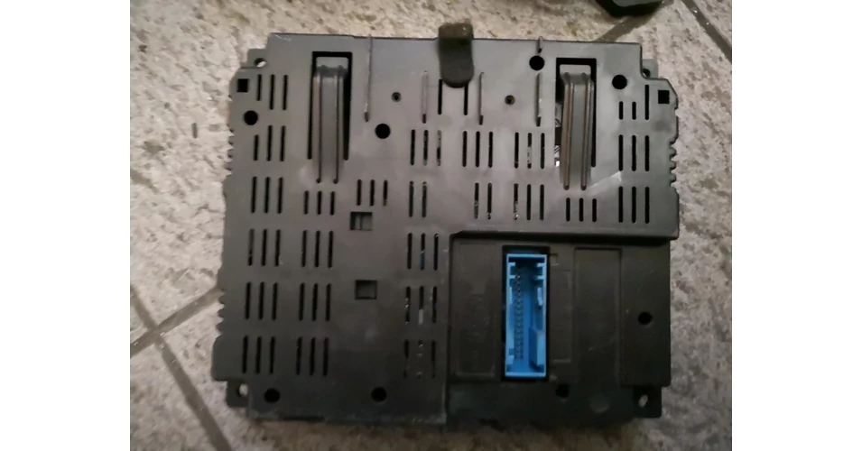 Alfa Romeo Giulietta 159 51989250 50521674 Abarth 500 Fiat Grande Punto ...